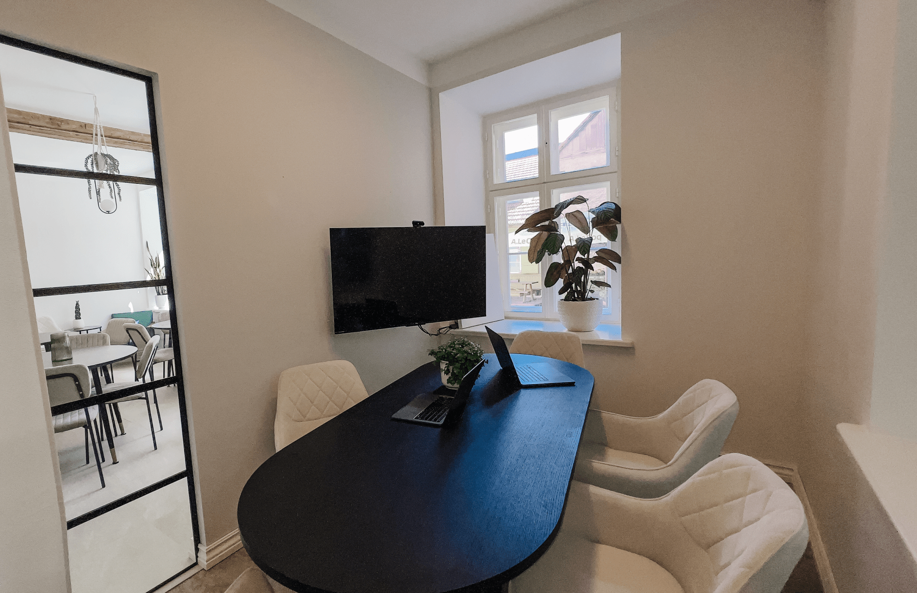 Ruumide rent Pärnus - Pärnu Leht